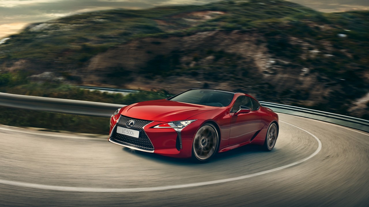 Privatkundenangebote | Lexus Forum Berlin | Lexus DE