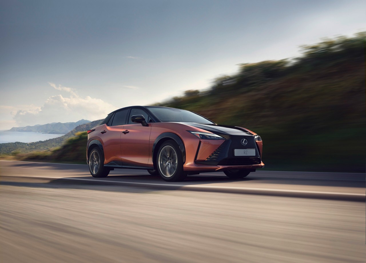 Privatkundenangebote | Lexus Forum Berlin | Lexus DE