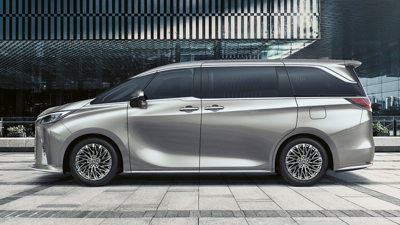 Der Lexus LM Chauffeur-Van | Lexus DE