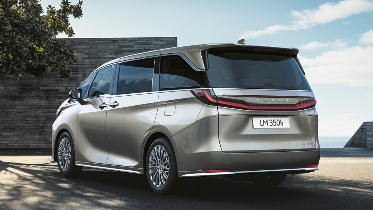 Der Lexus LM Chauffeur-Van | Lexus DE